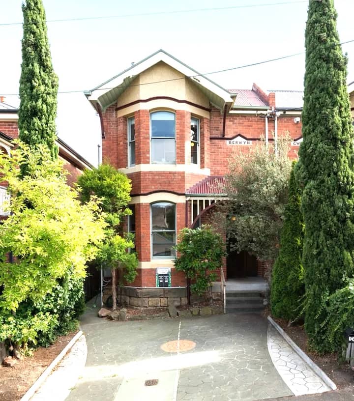 Tasma 1910 Heritage Stay - Hobart