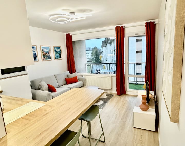 Refuge Douillet Idéalement Situé Avec Parking - Cran-Gevrier