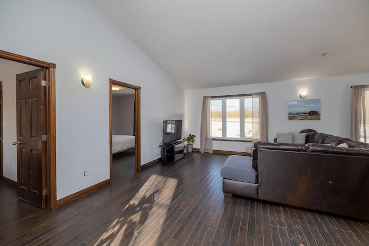 The Bognor House - Owen Sound
