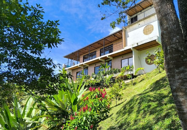 Habitación Canto Del Bosque - San Luis, Colombia