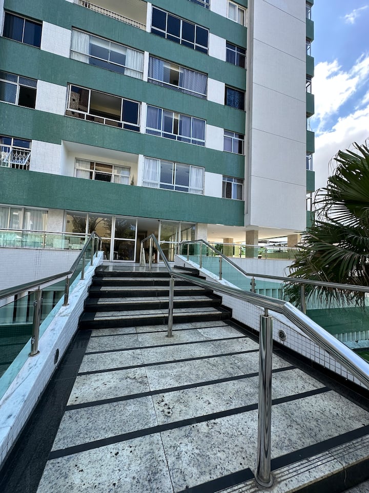 Apto Com Alma Familiar No Coração Do Itaigara - Salvador