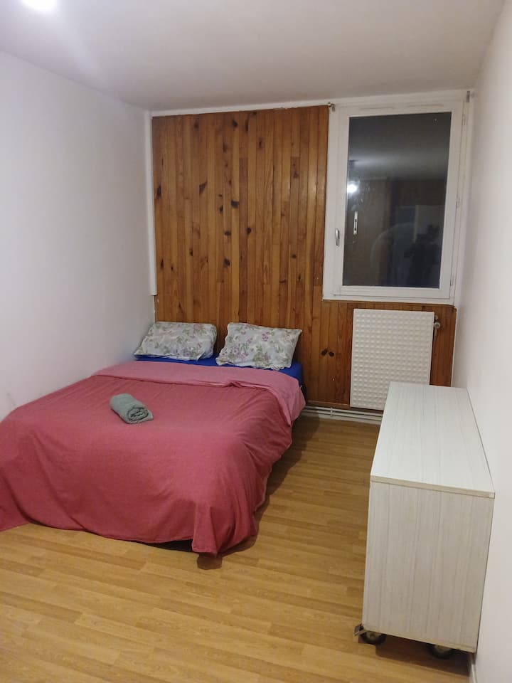 Chambre 1 à Grenoble - Grenoble