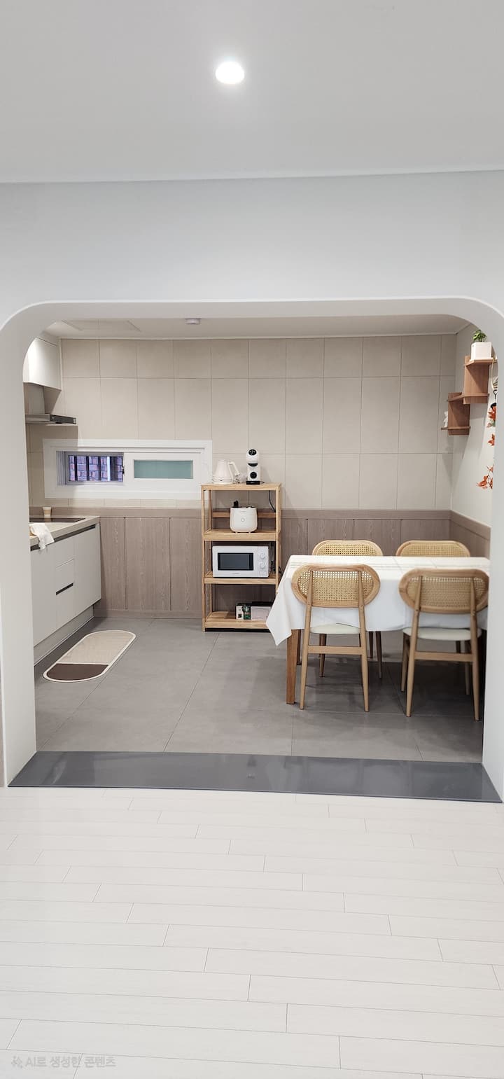 금오서가 
구미역 도보5~10분 - Jinju-si