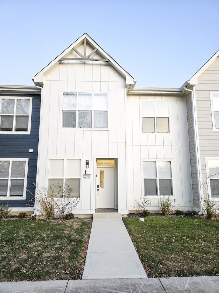 Townhouse In Kokomo - Kokomo, IN