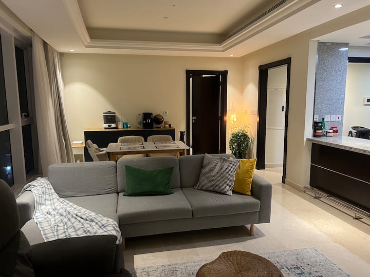 Private Room In Clean, Cozy Home - Abu Dhabi