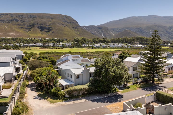 Tuis En Tevrede - Spacious 2 Bed House, Hermanus - Hermanus