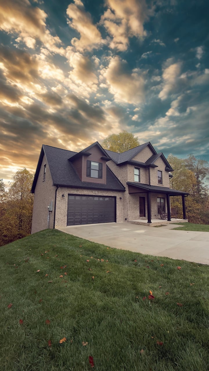 Hidden View | Peaceful Neighborhood - Elizabethtown, KY