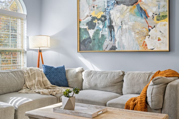 Tranquil Comfort Near Everything - Columbia, MD