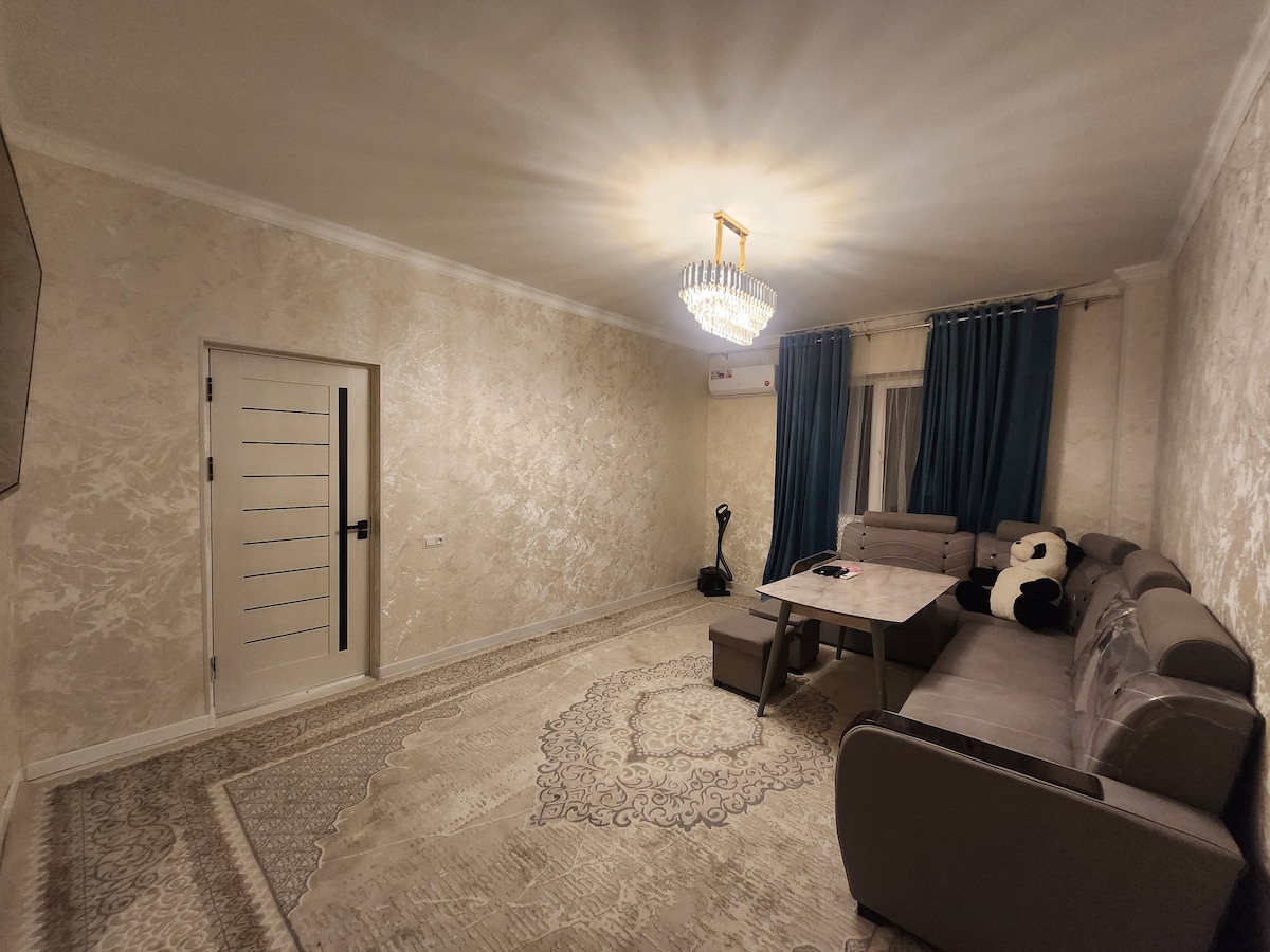 SuperFlat next to Airport and citycenter - Airbnb