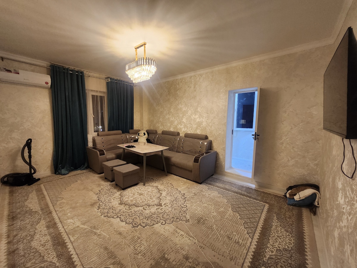 SuperFlat next to Airport and citycenter - Airbnb