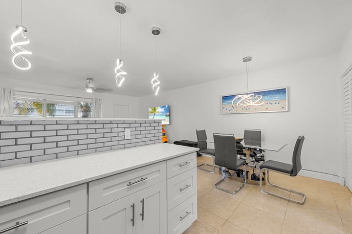 Blue Infinity (117) - Fort Lauderdale