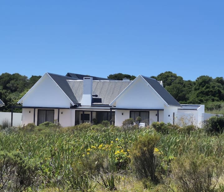 5 On Par - Saint Francis Bay