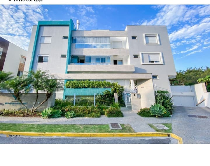 Apartamento Praia De Palmas Com Piscina - Governador Celso Ramos