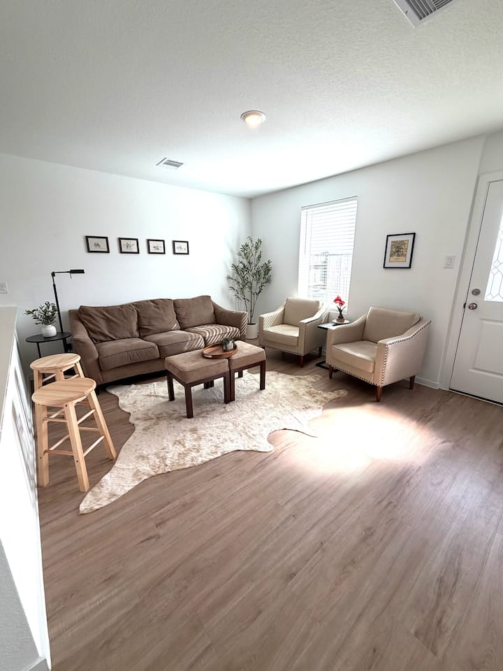 Perfect For Your Houston Getaway! - Grand Texas, New Caney