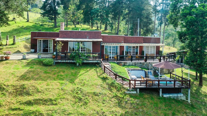 Hacienda Shangrila - La Vega