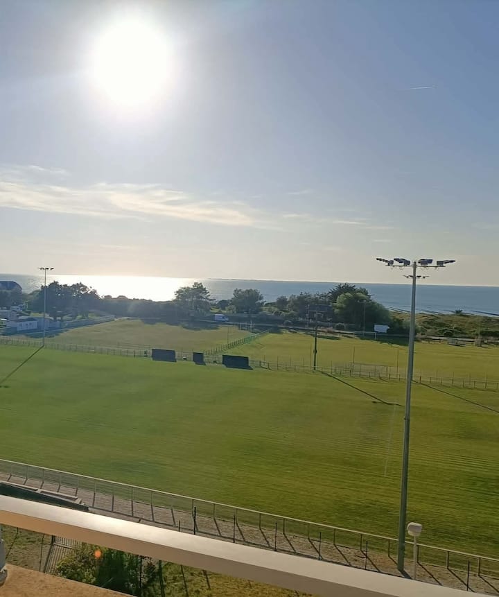 Appartement Vue Mer Avec Balcon Et Terrasse - Plage de Donville-les-Bains