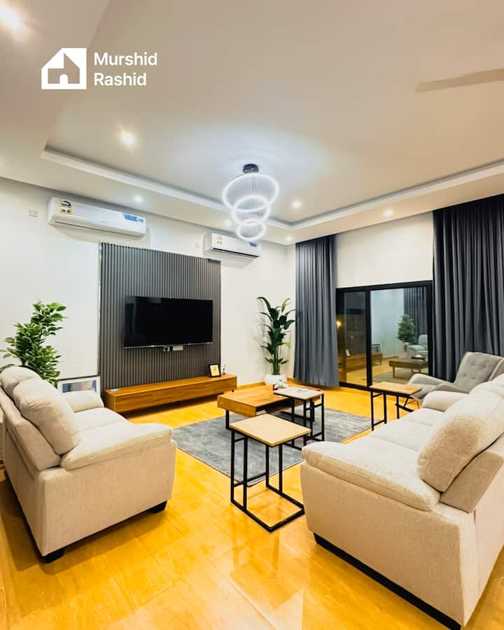 Murtafaeat Wadi Al-shab - Oman