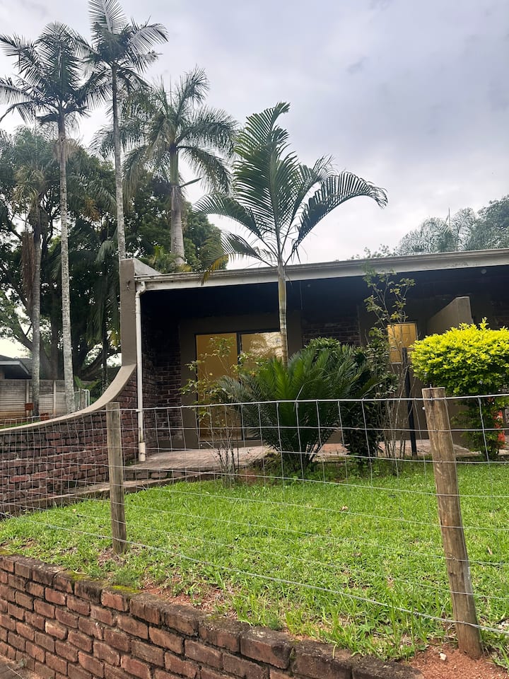 Palm View - Where Nature Meets Comfort - White River