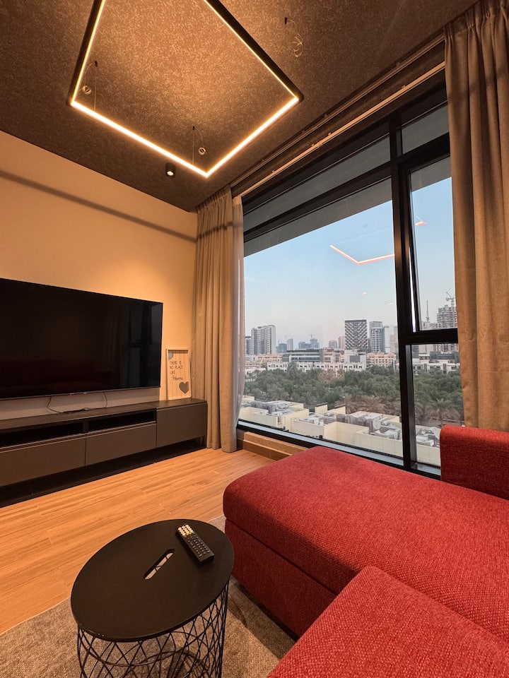 Peaceful Modern Home Overlooking Jvc Green Park - Dubai