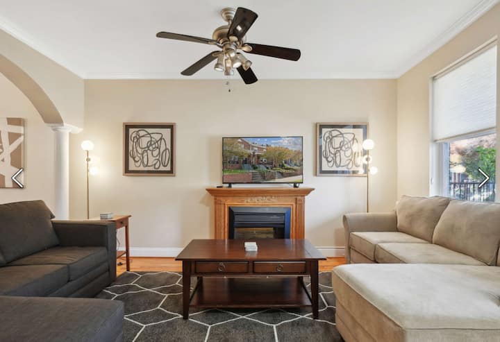 Rebuilt Dc Home W/ Parking, 2 Units, Sleeps 16! - Washington, D.C.
