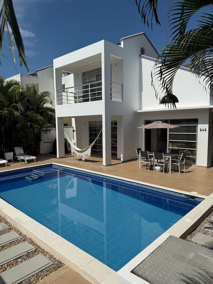 Premium Shelter With Pool – Your Perfect Getaway - Ricaurte