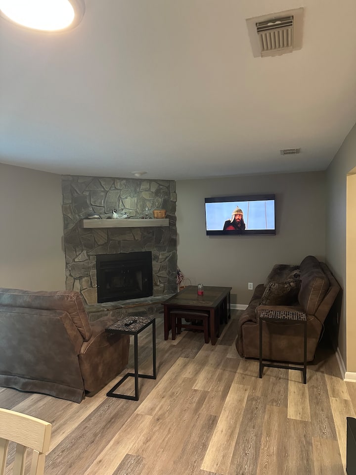 Townhome In Quiet Residential Neighborhood. - 니스빌