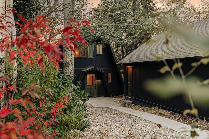 Rockspray Retreat, 4br Walk To Bear Mtn Slopes - Big Bear Lake, CA