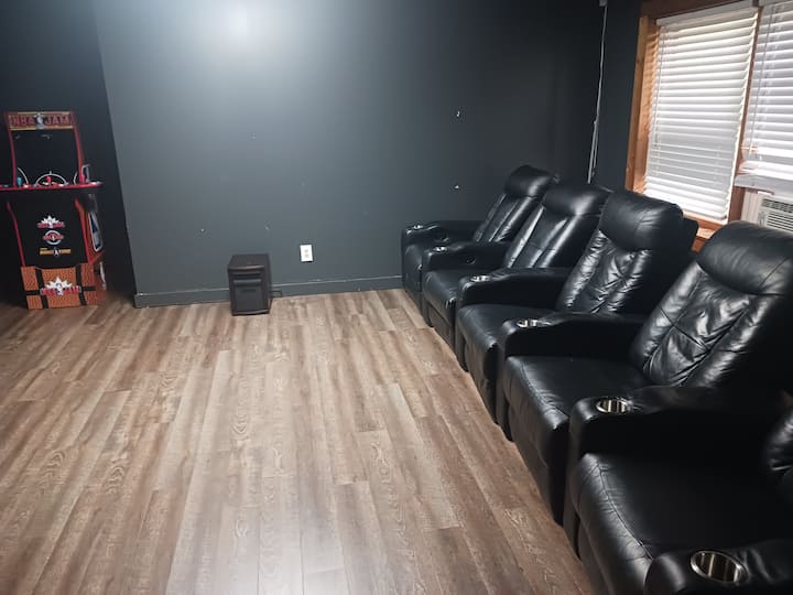 Peaceful Cabin In Snellville Georgia - Snellville, GA