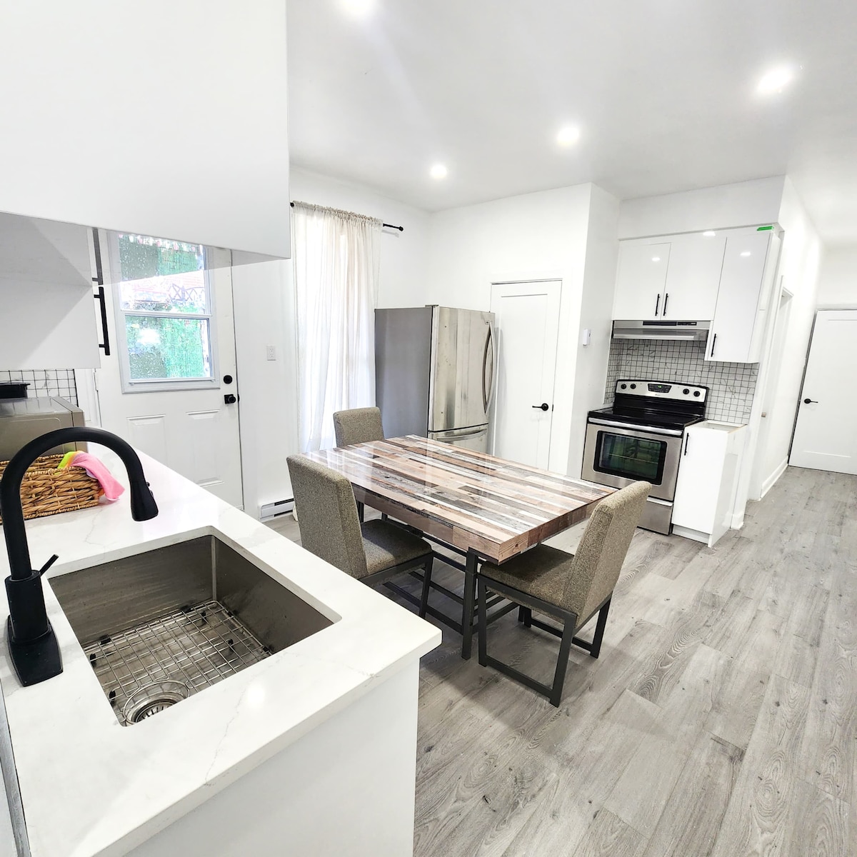 Chambre confortable à quelques pas du métro et des restaurants ...