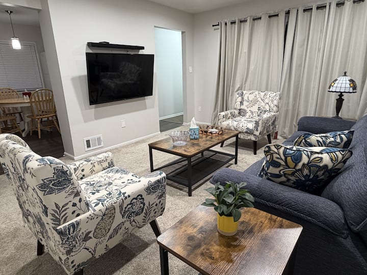 2bdr1bth1office Near Royal Oak/berkley/clawson - Bloomfield Hills, MI