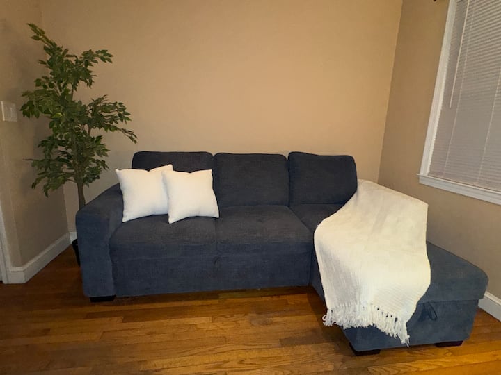 Cozy 2br Home W/ Private Patio – Near Potomac Yard - Alexandria, VA