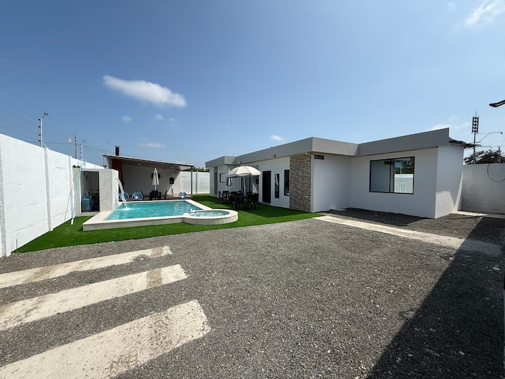 Casa Vacacional Miabeach - Crucita - Playita Kids - Crucita