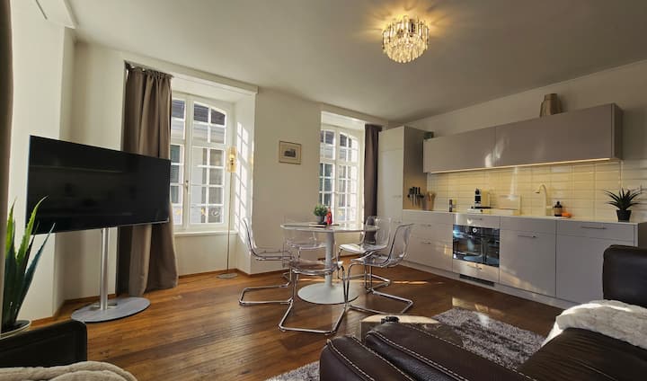 The Guild L Central L Castle Thun L Old Town - Steffisburg