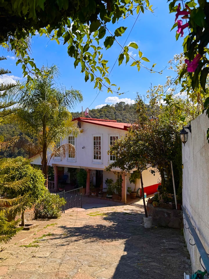 Casa Acogedora En Tlalpujahua Pueblo Mágico. - Mexico