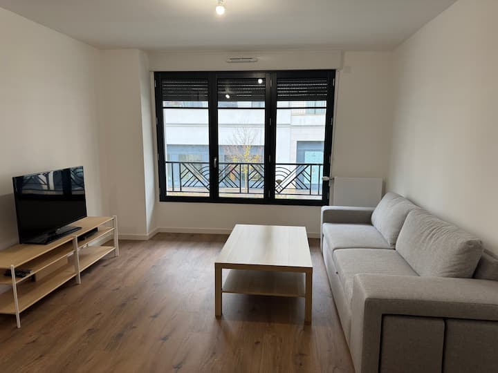 Clamart Grand Canal Appartement De Haut Standing. - ibis Clamart Paris Velizy