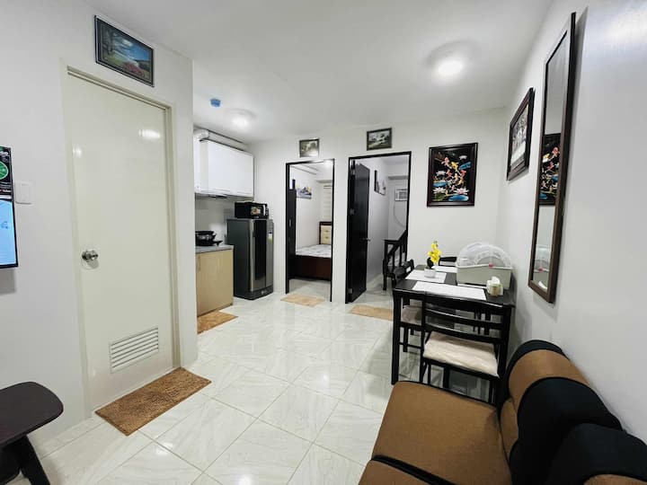 2bedroom Condominium At Deca Banilad, Cebu City - Cebu City