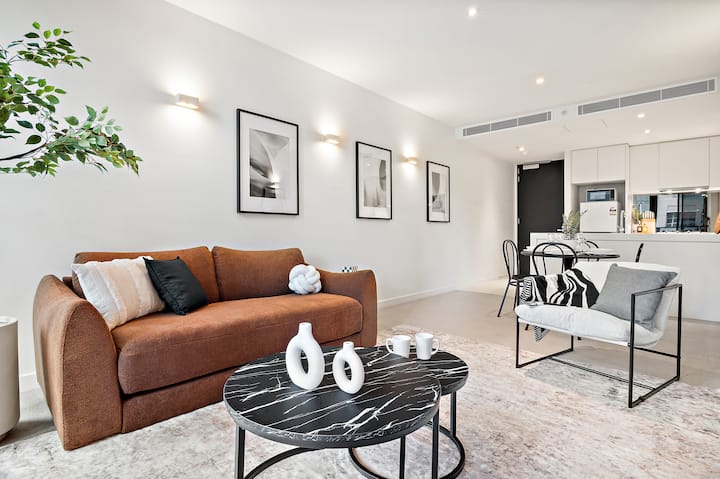 Acdc Lane 2bd 2ba Apt King Bed, Gym +Free Parking - St Kilda