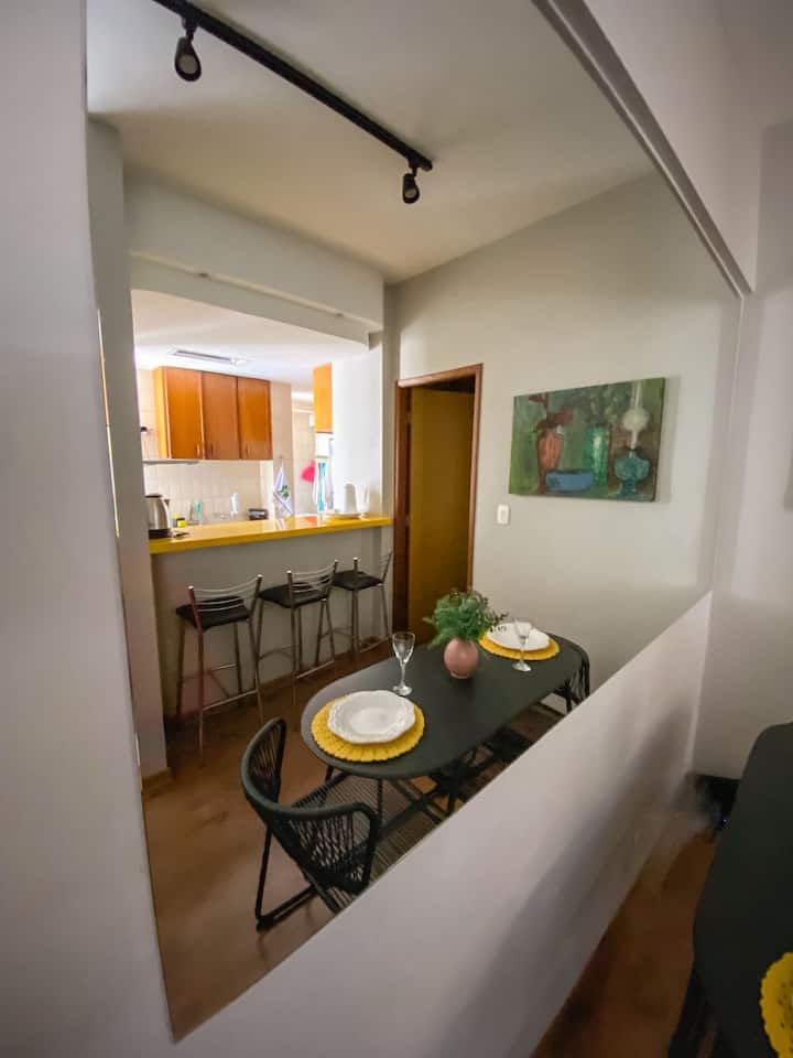 Refúgio Savassi, Wifi, Lazer Completo Com Garagem. - Belo Horizonte