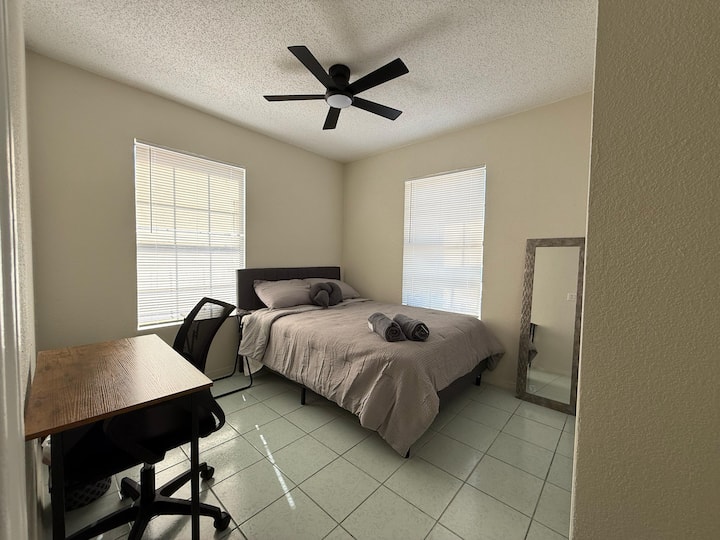 Cozy 2 Bedroom Private Apartment In South Laredo - Laredo, TX