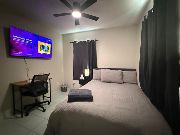 Cozy 2 Bedroom Private Apartment In South Laredo - Laredo, TX