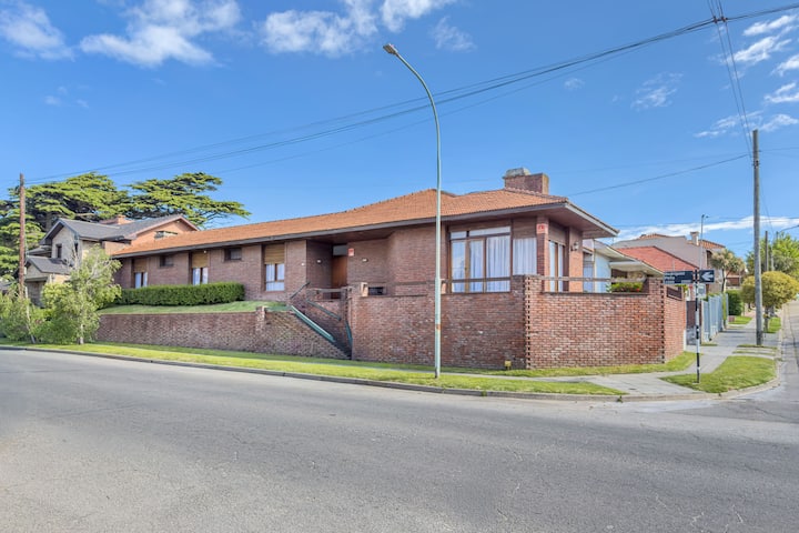 Hermosa Casa Para 9 Personas - Mar del Plata