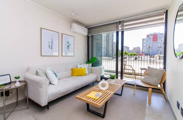 Confort Y Estilo Cerca De Metro Irarrázaval - Santiago