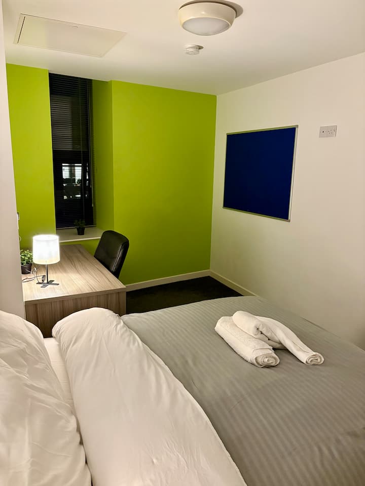 Central Notts Studio Flat. (Sleeps Up To 2) - Nottingham