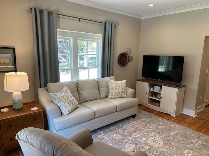 Crown Mill Cottage A - Dalton, GA