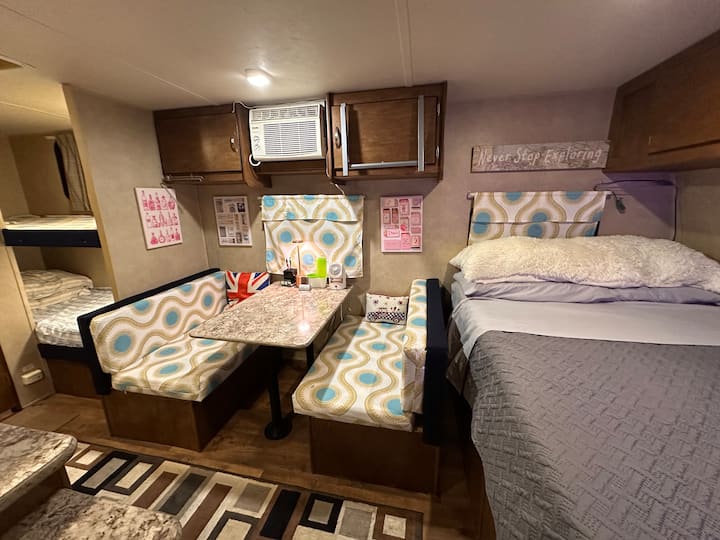 Cozy Rv Stay In East Boca Raton - Boca Raton, FL