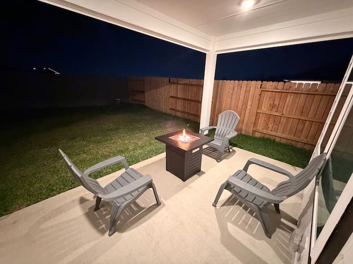 New Build Hideaway - Houston, TX