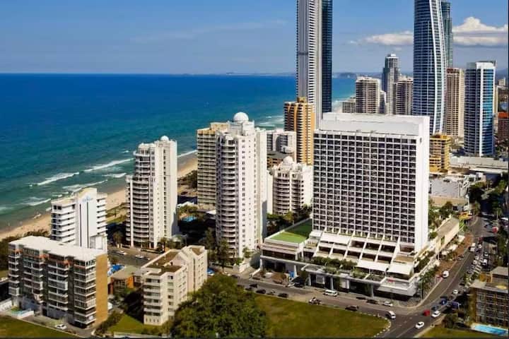 Ocean View 1br Apartment In Surfers Paradise - ゴールドコースト