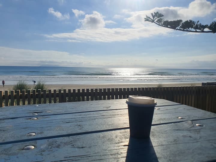Amazing Beach Get Away - Katikati