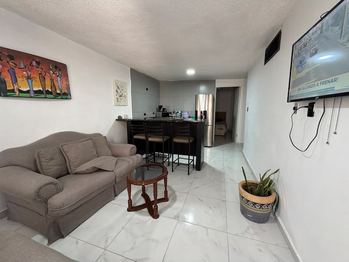 Cómoda Casa 3 Min Imss Cochera 2 Recamaras - Torreón