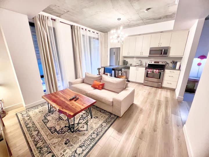 Downtown Signature Suites - Montreal
